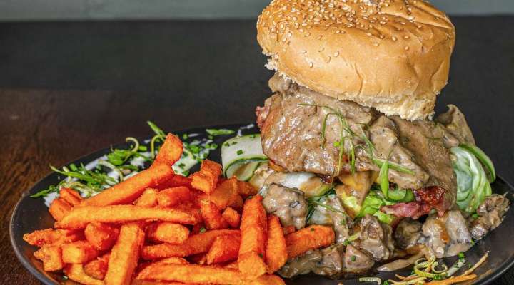 Furley's Bar & Grill, Newlands | Dineplan