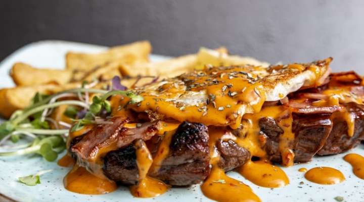 Lock, Stock & Beer Pineslopes - Book Online | Dineplan